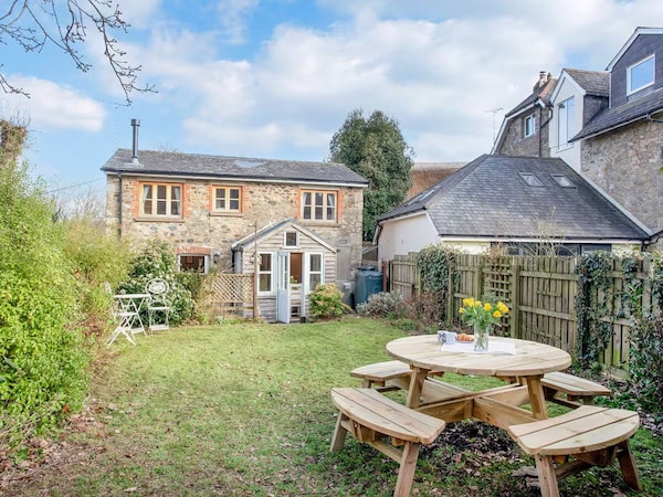 Escape To The Coach House, Our Picturesque And Cosy Cottage - Okehampton