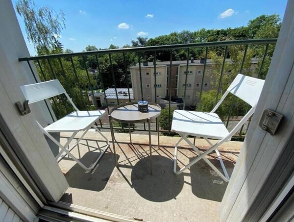Beautiful Apartment On The Edge Of Yerres - Yerres