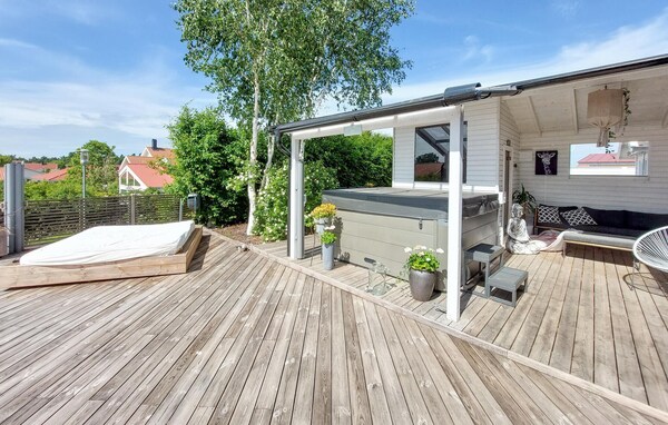 Nice Home In Furulund With Sauna - Lund