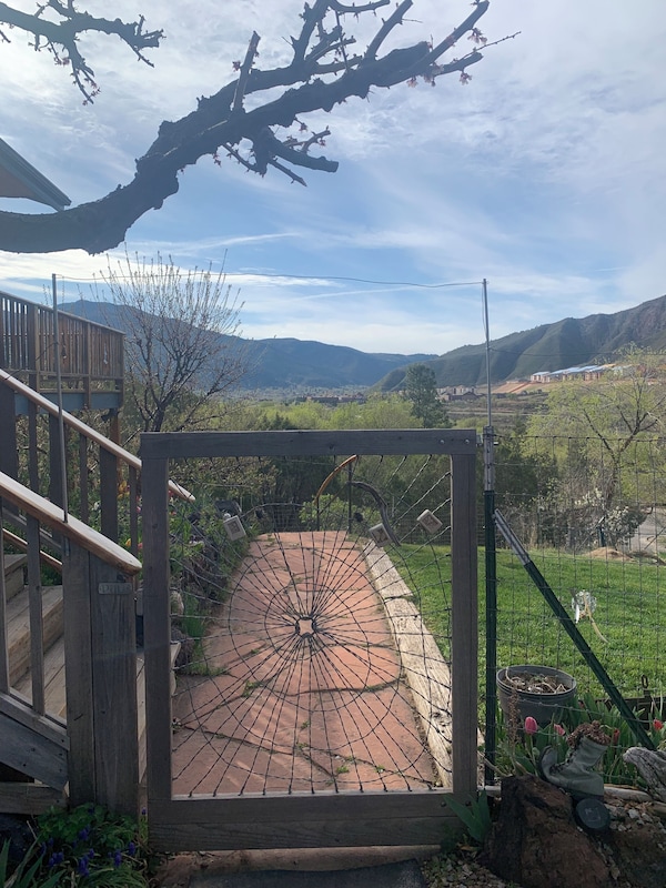 Very Private, Close To All Glenwood Attractions, Dogs Welcome. 420 Friendly! - Glenwood Springs, CO