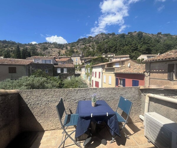 Maison De Village Avec Terrasse  Vue Sur Collines, Dans Golfe De Saint-tropez - La Garde-Freinet