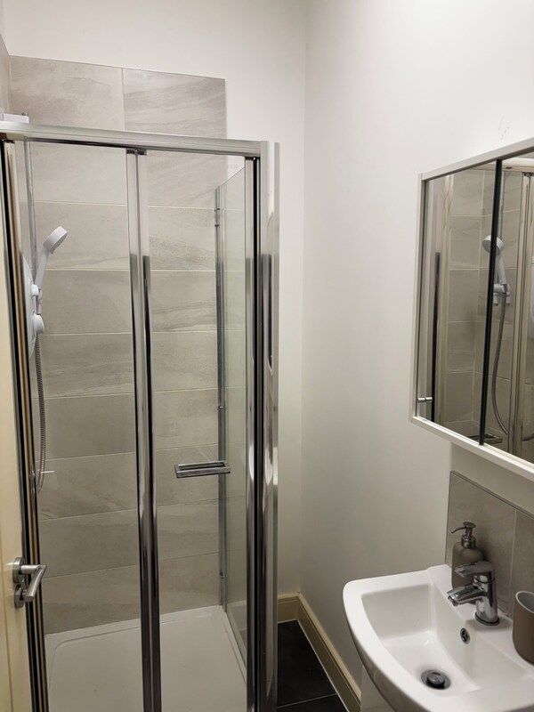 Sleek&luxe Duplex |Free Parking|fast Wifi |10 Mins From Nottingham Station! - Nottingham