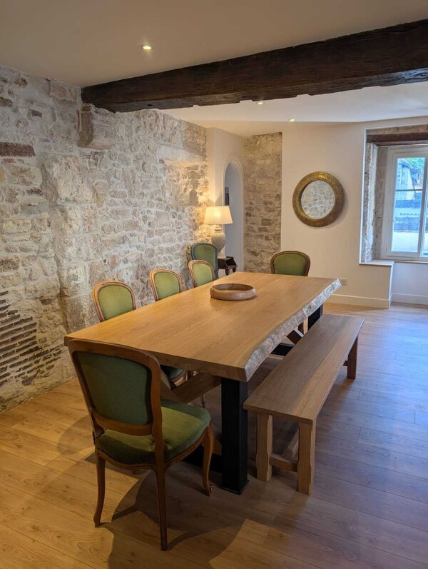 Aux 3 Maillets 1. Beautiful Apartment In A 16th-century House. - Bourges