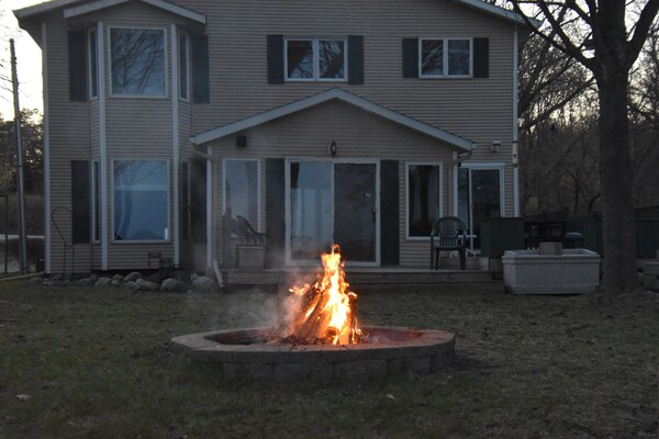 4-bedroom Cabin On Beautiful Eagle Lake In Willmar Area - Wheeler Lake, Atwater