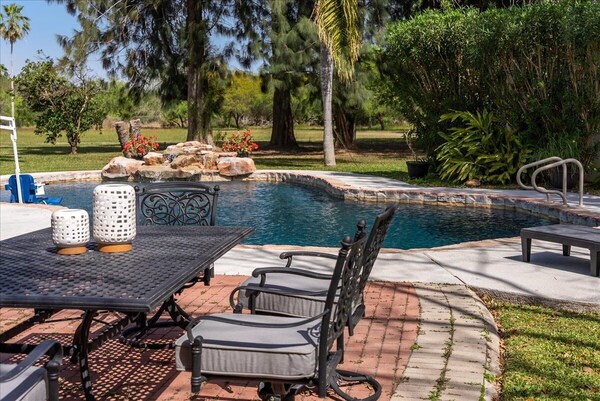 Hacienda Del Sol - Luxurious - Endless Activities! - Brownsville, TX