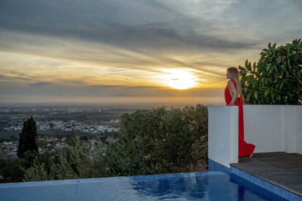 Spectacular Views And Infinity Pool - Privacy - - Cadaqués