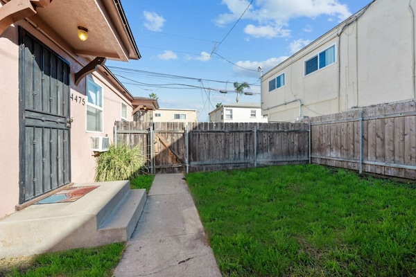 Colorful & Cozy Oasis: Walk Score 95/100, Free Pkg - Civita Park - San Diego