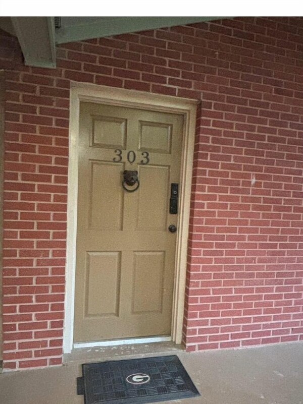 1 Mile To Sanford Stadium! - Athens, GA