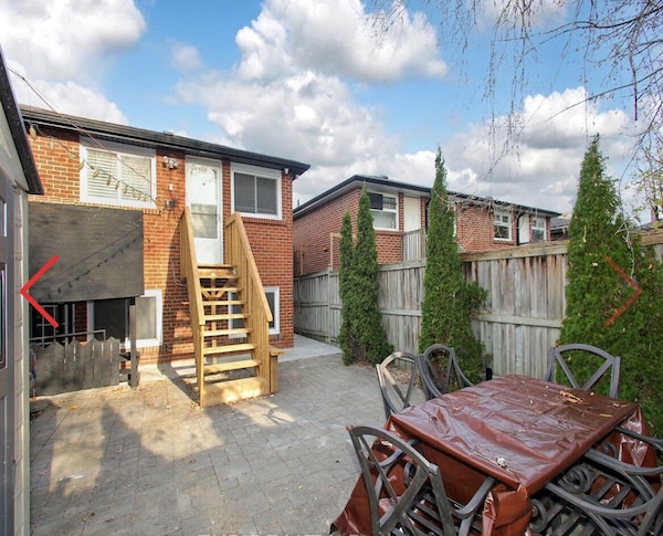 Full Private Apartment For Rent Daily/weekly/monthly - Toronto