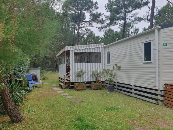 Mobilhome 2 Chambres, Camping Bonne Anse Plage La Palmyre, 4* - La Tremblade