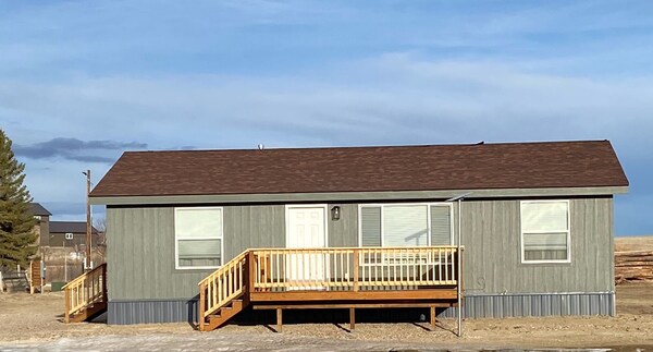 Peaceful Getaway In One Of The Stunning Landscapes Of Montana - Glacier County