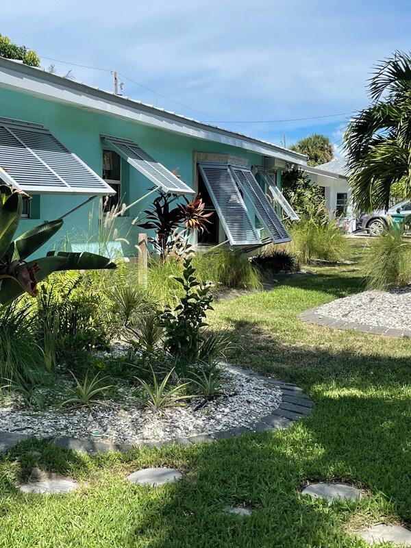 Relax In Our 3-bedroom House In Melbourne Beach! - Melbourne Beach, FL