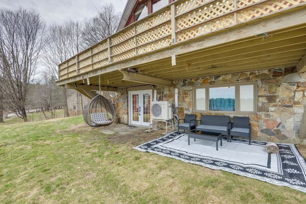 Walk To Trails: Artsy Mtn-view Getaway In Vernon! - Greenfield, MA