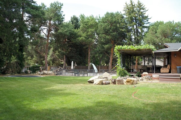 Spacious 5-bedroom House With Wifi, Fitness Room In Gorgeous Boise - Eagle Island State Park, Eagle