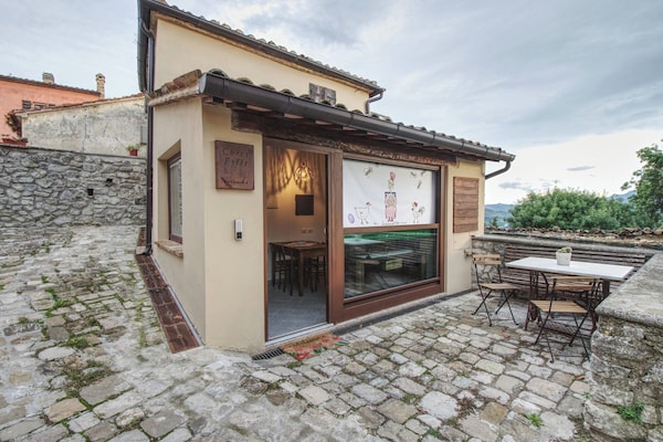 Casa Fafét - Fully Renovated House From The 16th Century In The Center Of Montebello. - Santarcangelo di Romagna