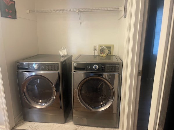 Simply Home-convenient To Major Stores, Restaurants And 9 Minutes To Water Park! - Statesboro, GA