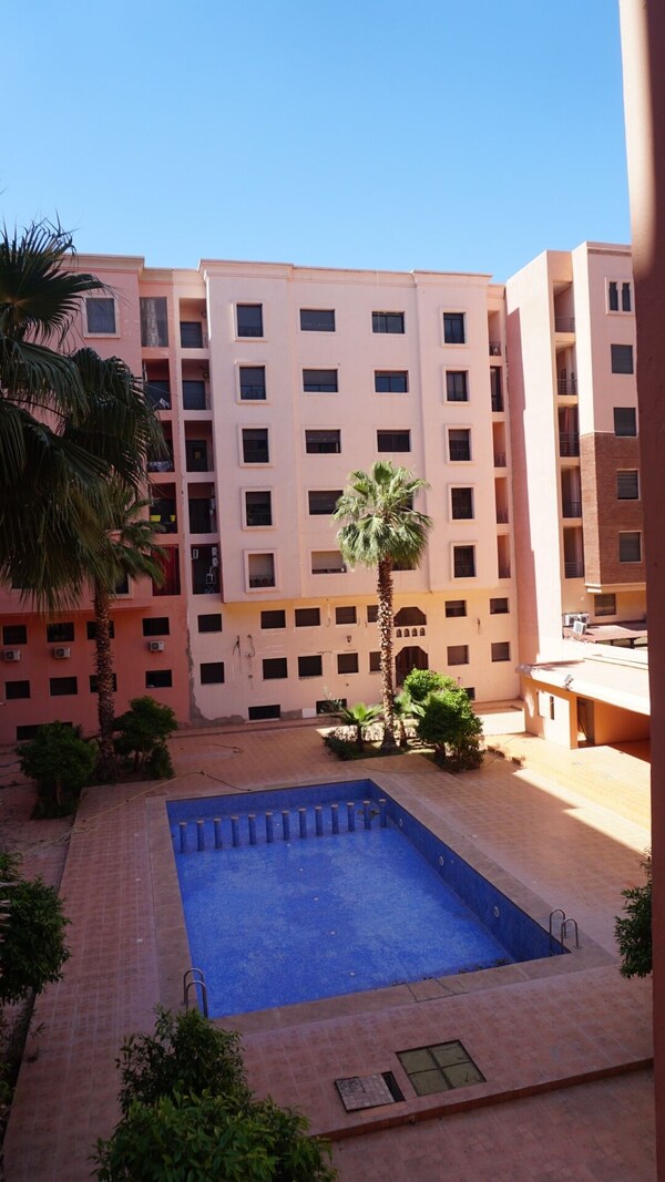 Dar Lakbira-bedroom Apartment With Wifi And Pool, Ac In Delightful Marrakech - Marrakech