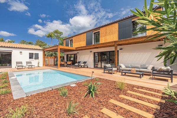 Villa D'archecte Neuve Climatisée, Piscine Chauffée Proche Plage Et Commerces - Saint-Trojan-les-Bains