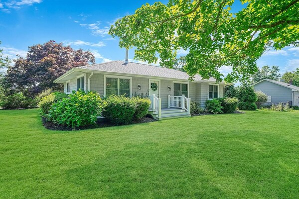 Charming 2-bedroom Home With Ac In The Heart Of Wine Country - The Hamptons, NY