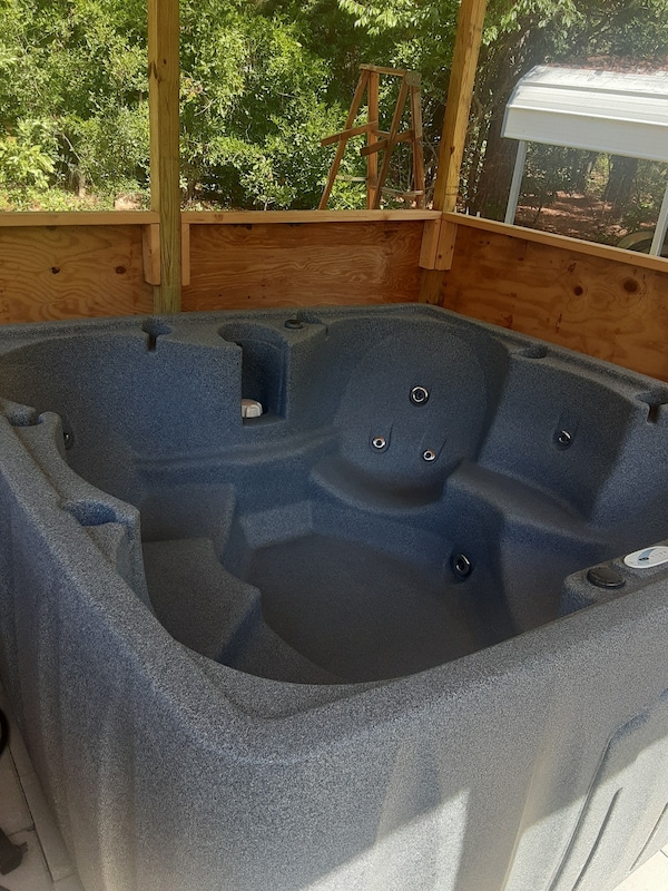 Charming 3-bedroom Cottage With Wifi And Ac In Wonderful Mcbee  Gym And Hot Tub - Caroline du Sud