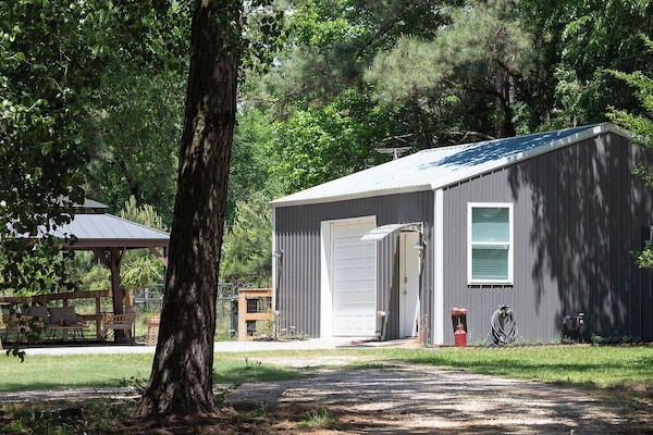 Dairy Barn And Parlor - Lake Conroe, TX