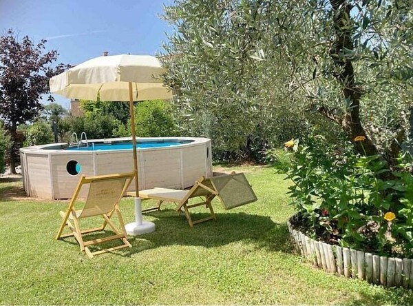 Casa Olmo: A Welcoming Apartment Surrounded By The Tuscan Countryside, A Few Miles From The Sea, With Free Wi-fi. - Rosignano Marittimo
