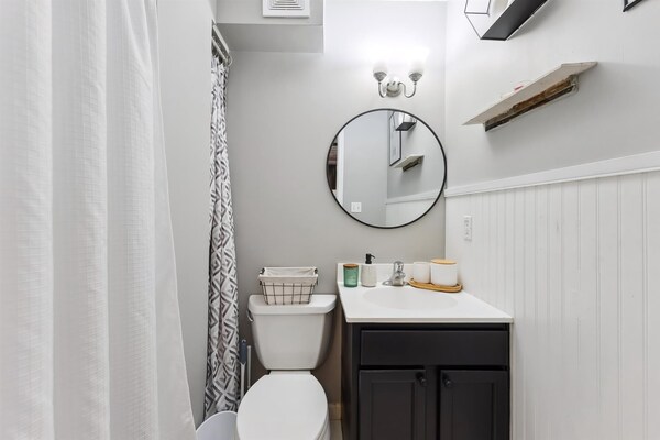 2409 Central Ave, Unit 205 - Avalon, NJ