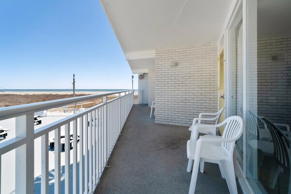 6201 Ocean Ave, Unit 309 - The Nassau Inn - Cape May, NJ
