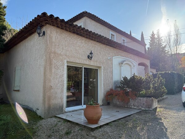 Cabriès: Family Home In Provencal Countryside, 20 Min From Aix-en-provence - Aix-en-Provence