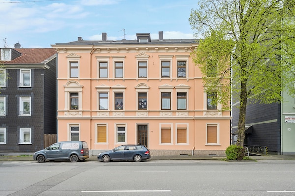 Wupper Home Ii, Top Location Ideal For Business People, Fitters, Families, 3 Rooms - Wuppertal