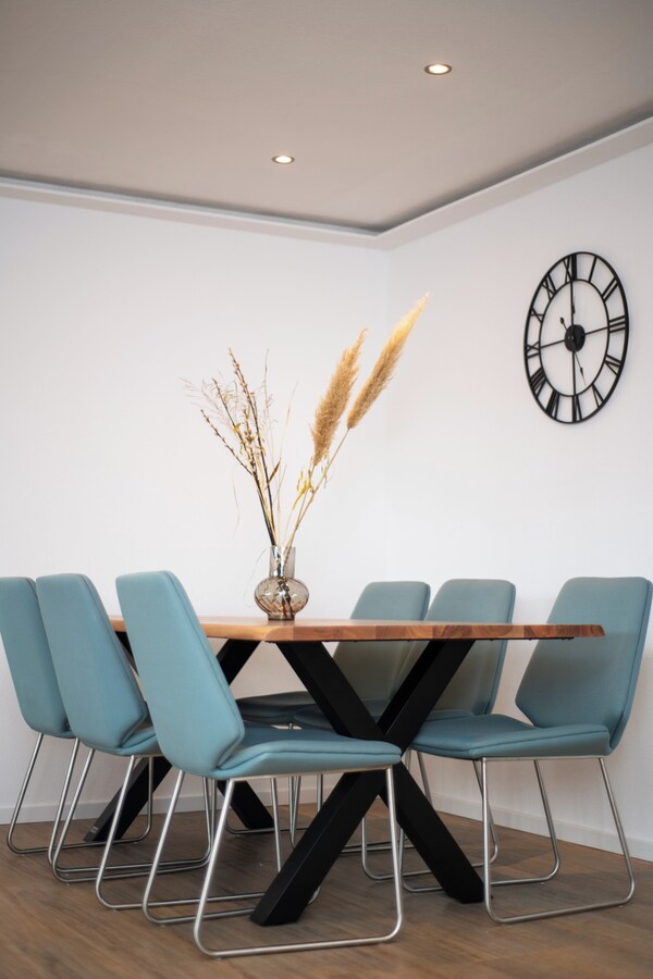 Comfortable 3-room Apartment In The Heart Of The City - 81 M², Wifi & Netflix - Hanover
