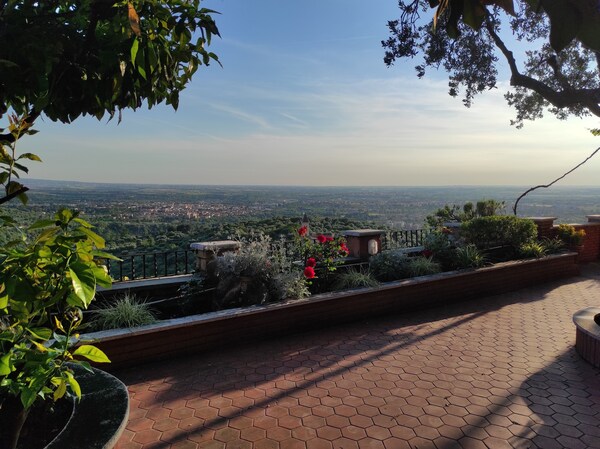 Villa With Breathtaking Views - 2km From Tivoli - Tivoli