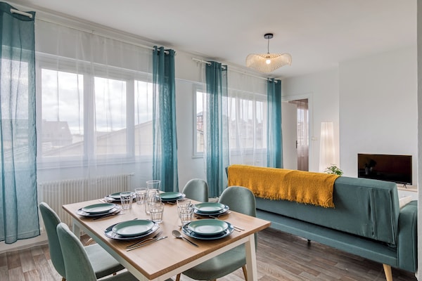 La Suite Des 3 Tours : Spacieux 3 Chambres - Rouen