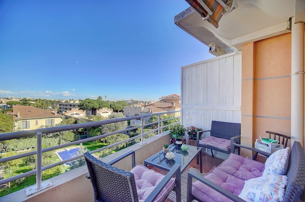 Cozy 1-bedroom Apartment Close To Cannes With Wifi, Ac - Juan-les-Pins