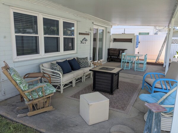 Charming Beach House In Ormond By The Sea. Third House From The Beach. 2b/2b - Ormond Beach, FL