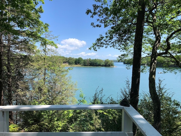 Lange Cottage - Waterfront Cottage! - Damariscotta, ME