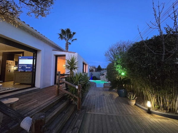 Charming Cosy Villa With Swimming Pool Located Between Aix En Provence And Marseille - Vitrolles