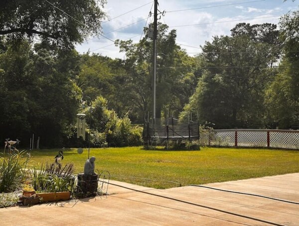Peaceful Getaway Home - Albany, GA