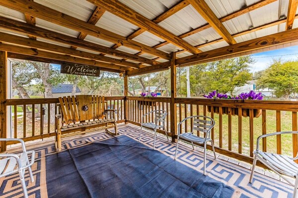 Family & Pet Friendly. Gated Boat Parking. - Rockport, TX