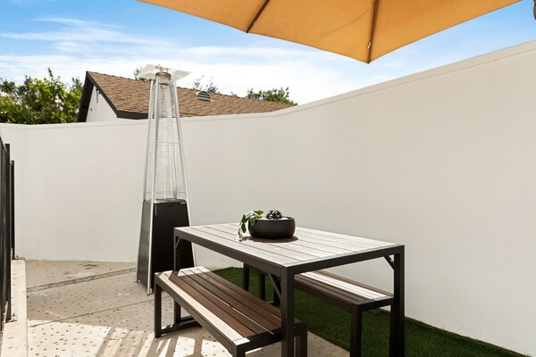 Prestine Home Near Ontario Airport- Convection Center Pet Friendly - Claremont, CA