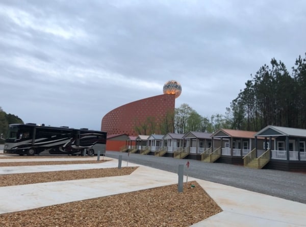 Tiny Homes For Rent, Minutes To The Casino, Golf Course & Water Park - Philadelphia, MS