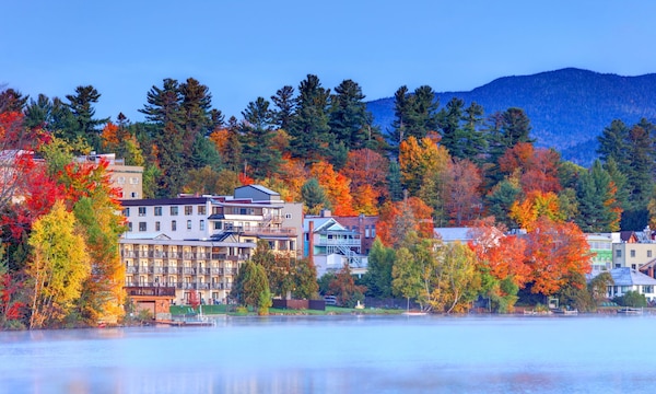 Rustic Condo In Lake Placid W/ Sauna & Fireplace - Lake Placid, NY