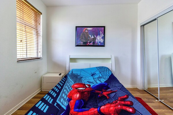 Your Home Away From Home! - Cutler Bay, FL