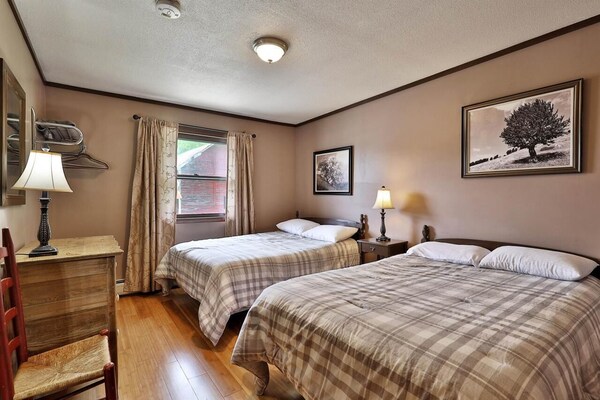 Korean Gourmet Stay At Swiss Farm Inn - 1 Night - Vermont