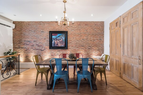 Beautiful 3bdr 4beds Heart Of Downtown - 몬트리올