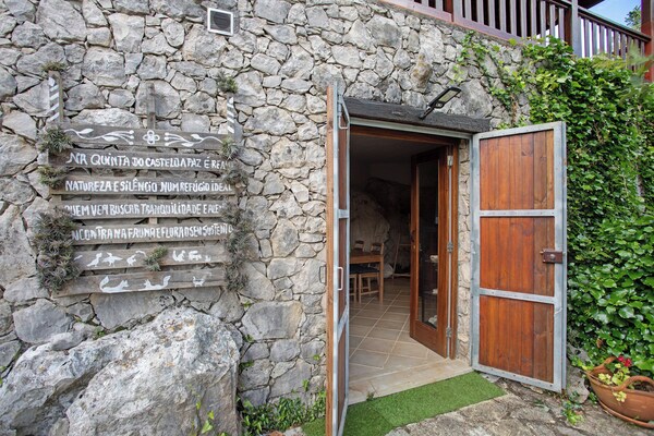 Casa Rural 'Quinta Do Castelo - Casa De Pedra' Con Terraza Privada, Wi-fi Y Aire Acondicionado - Alentejo