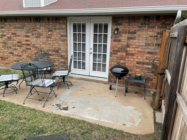 Aimee's Retreat On Robinson! Convenient To University Of Ok In Norman! - Norman, OK