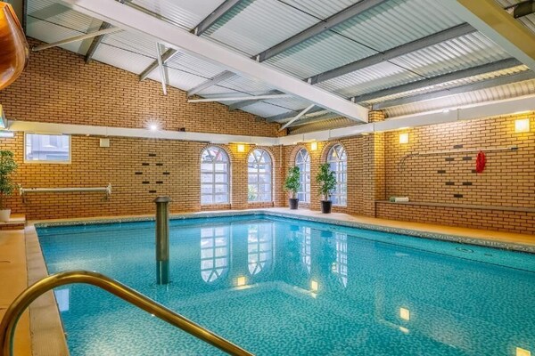 Charming Stay With Indoor Pool & Easy Walk To Obans Highlights - Oban