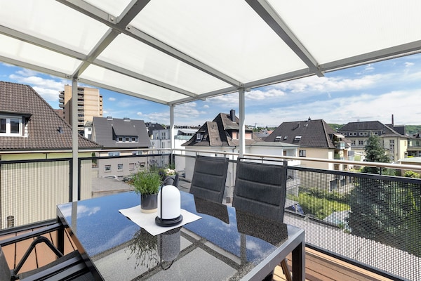 Ferienwohnung 'Dachgeschoss' Mit Balkon Und Wi-fi - Arnsberg