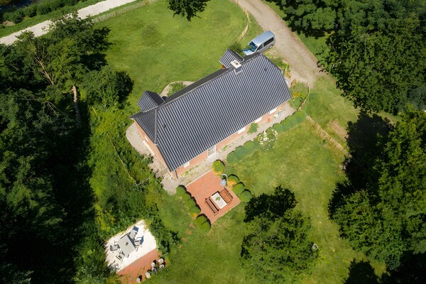 Maison De Vacances "Sommerland" Avec Jardin Privé Et Wi-fi - Husum